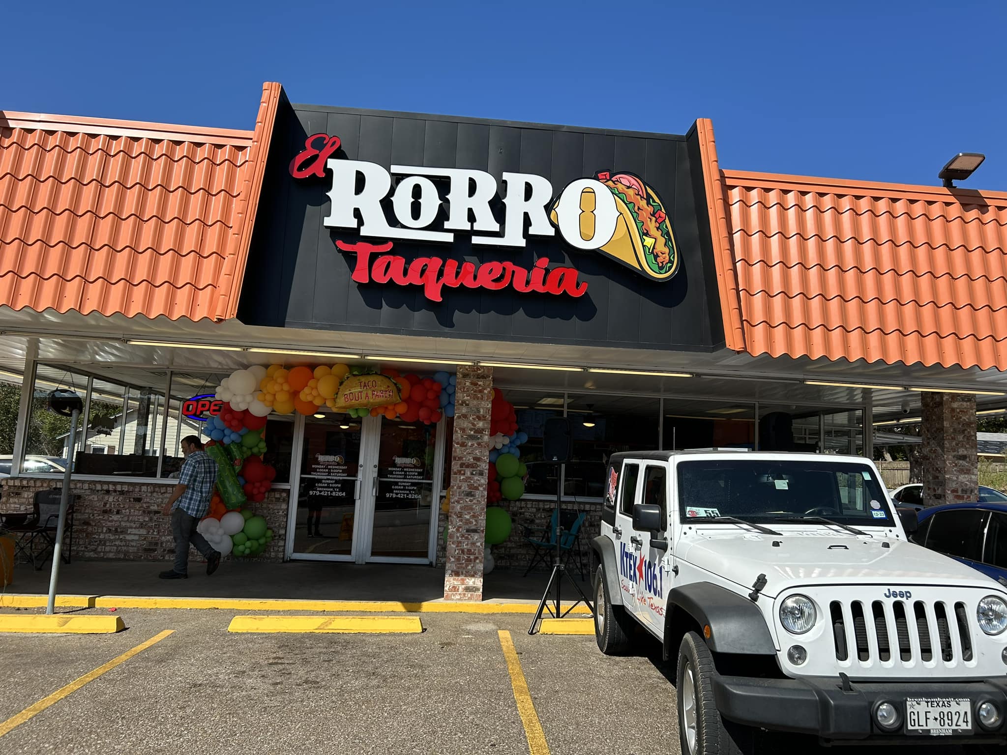 Taqueria El Rorro Grand Opening – KTEX 106.1