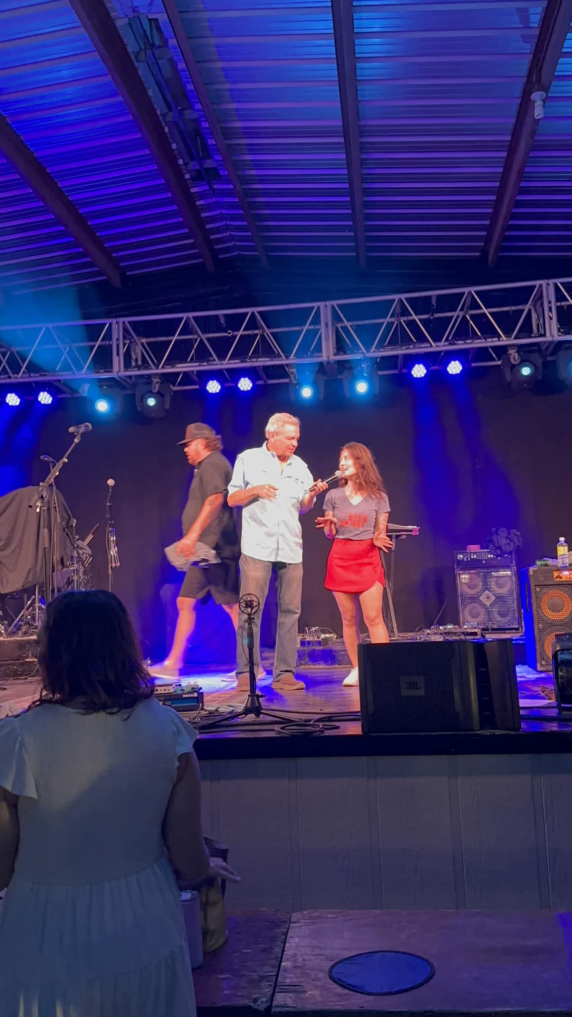 KTEX 106.1 – Sounds Like Texas!