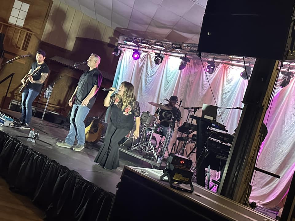 Grimes County Fair Kickoff Dance – KTEX 106.1