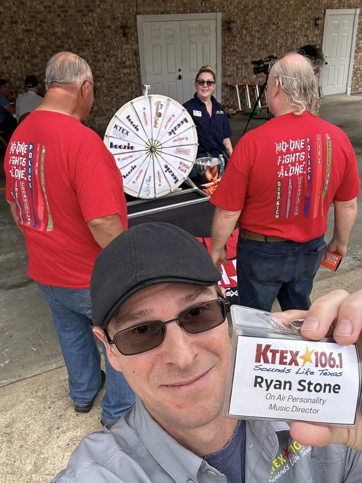 KTEX 106.1 – Sounds Like Texas!